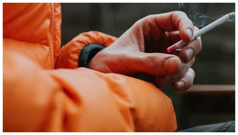 Smoking A Cigarette First Thing In The Morning Heightens Risk Of Cancer