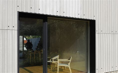 Wellplatten Aus Faserzement An Der Fassade Eternit