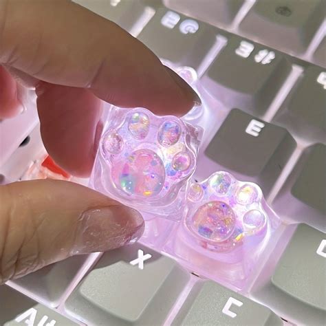 1pc New Hot Sale Handmade Translucent Cat Claw Keycap Cross Shaft