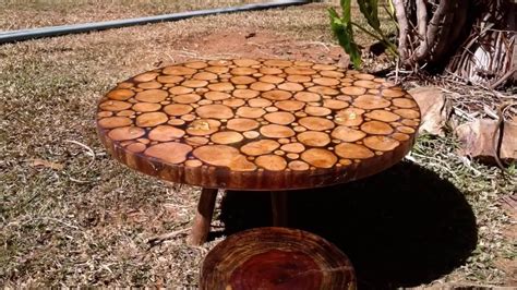 Come Realizzare Un Tavolo In Resina E Legno Fatto Con Materiale Di