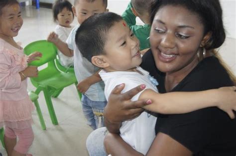 農村幼兒園的外教老師：我們要與國際接軌！有外教了差距就變小了 每日頭條