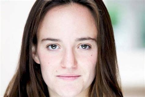 María Penella La Nieta De Chespirito Debuta En La Nueva Producción