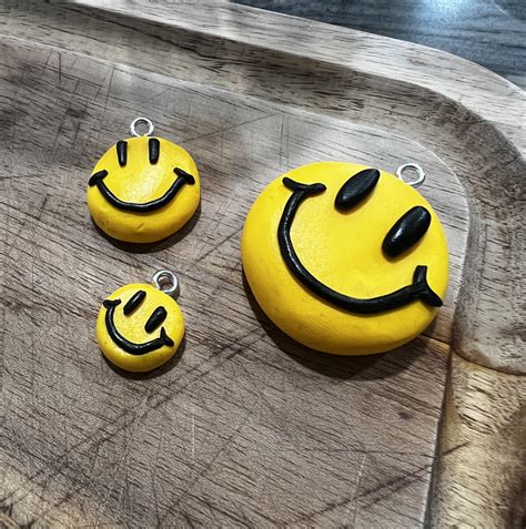 Made Some Glaggle Keychains R Glaggle