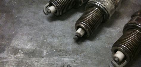 How To Read Spark Plugs TDotPerformance Cas Red Line
