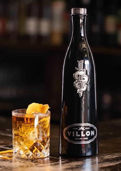 Cezbedici Şişesiyle Villon