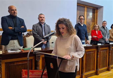 La Socialista Beatriz López Toma Posesión Como Concejala En La Capital