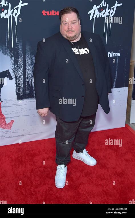 Derek Gilroy Bei Der Weltpremiere Des Kinofims The Thicket Im Amc The Grove Los Angeles 04