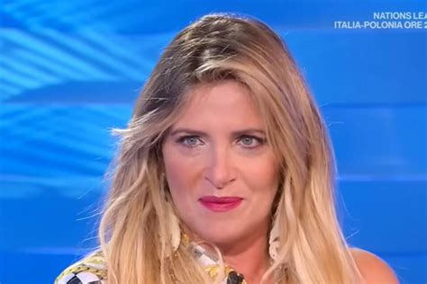 Arijana Mihajlović Pokazala Kako Je Ukrasila Kuću