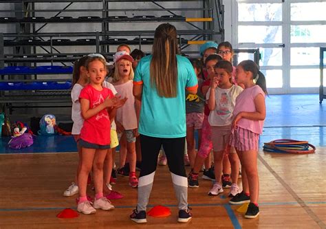 Más De 160 Chicos Comenzaron La Escuelita De Verano Monte Hermoso Sitio Oficial