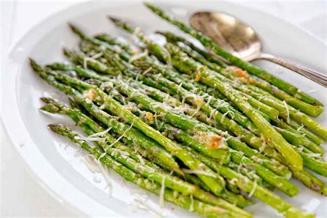 Garlic And Parmesan Roasted Asparagus I Am Homesteader