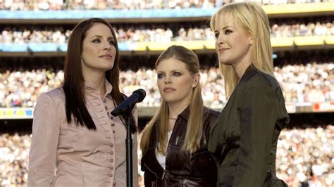 Dixie Chicks Talk Cancel Culture 17 Years After Being Blacklisted Abc