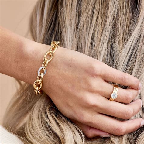 Toscano 8 Inch Oval Link Bracelet With Diamonds 14k Yellow Gold