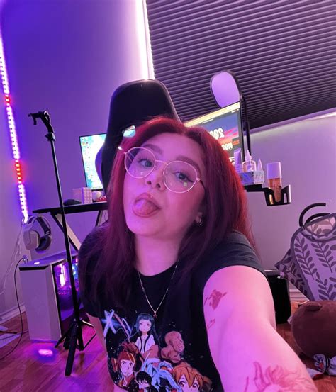 Ex Bf Never Commented On The Pics I Sent Him Oh Well F21 R