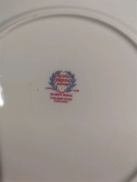 12 Vintage Queen Anne Plates Royal Bridal Gown Pattern