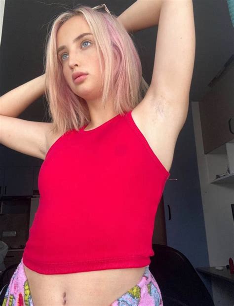 Armpits And Big Boob Jiggles R Armpitfetish