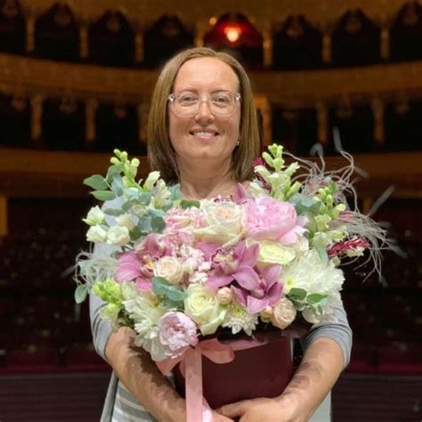 Светлана Грудинина Svetlana Grudinina1 • Threads Say More