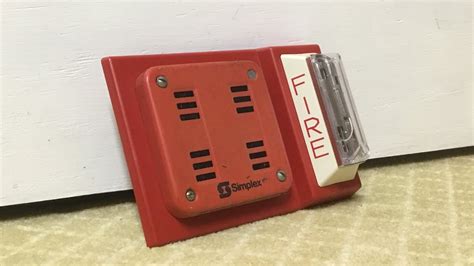 Fire Alarm Review Simplex 2901 9838 Strobe Plate Combo Youtube