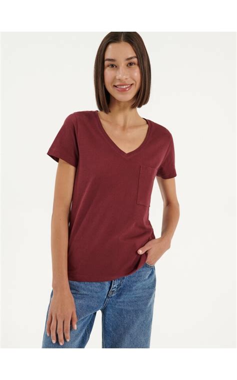 Koszulka Z Dekoltem W Serek Basic Bordowa House 6803p 83x