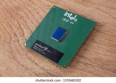 Intel Pentium Iii Images Stock Photos Vectors Shutterstock