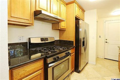 12707 Montford St Pacoima Ca 91331 Zillow