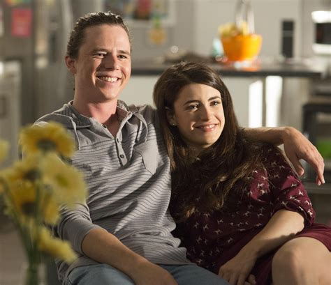 Foto De Daniela Bobadilla The Middle Foto Charlie Mcdermott
