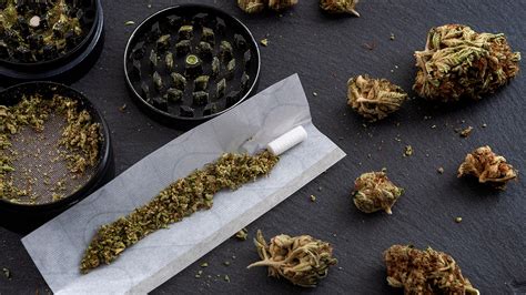 How To Roll A Joint Without Cardboard Tip