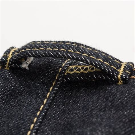 Why Does The Bottom Connector Of An Xbox One Controller Look Like Its