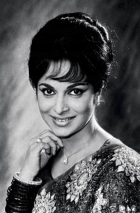 Picture Of Waheeda Rehman