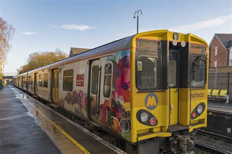 Class 507 507002 At Maghull Class 507 507002 Is Seen At Ma Flickr