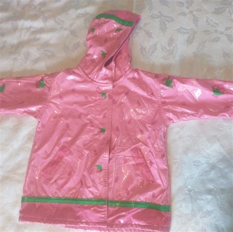 Driplets Jackets And Coats Driplets Jacket Girls 3t Raincoat Snap Button Strawberry All Over