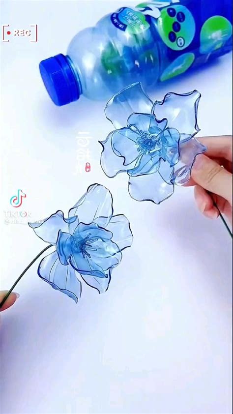 Diy Recycled Plastic Flowers Easy Plastic Bag Crafts Artofit