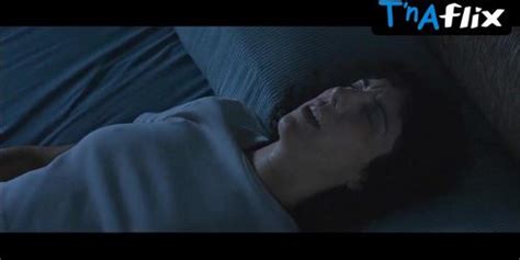 Elena Martin Cgi Underwear Scene In Creatura