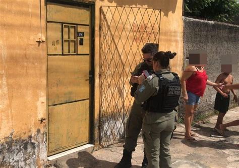 Mulher é Assassinada A Facadas Pelo Ex Companheiro Na Zona Norte De