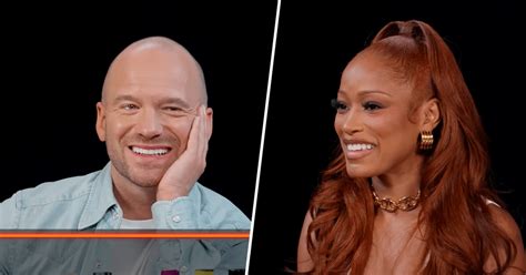 Keke Palmer Kisses Sean Evans On Hot Ones Sparking Fan Reactions