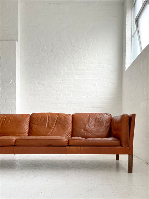 Ivan Schlecter ‘model Is003 Sofa — Nord