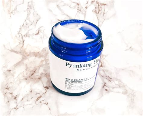 K-Beauty Review: Pyunkang Yul Mist Toner + Moisture Cream