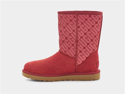 Ugg® Classic Short Ii Ugg Logo For Women Ugg® Europe