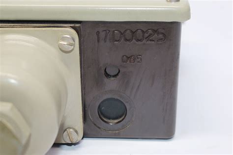 Danfoss Rt262a Differential Pressure Switch 017d0025 Ja Industries