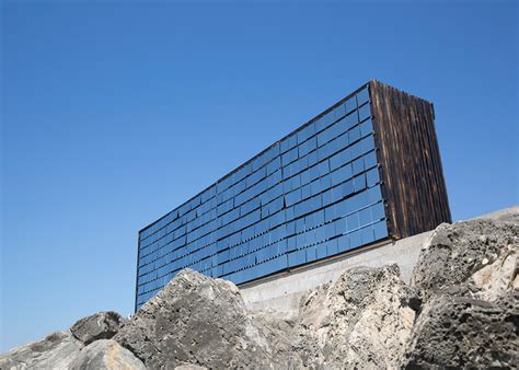Nas Architectures Breath Box Features Mirrors That Flap In The Wind