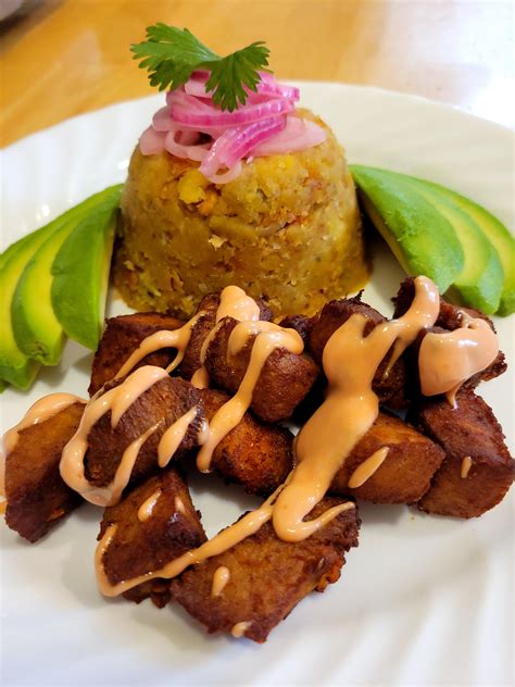 Mofongo Con Carne Frita Puerto Rican Style Mashed Fried Plantains