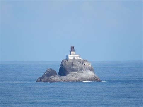 So So Tillamook Rock Lighthouse Cannon Beach Traveller Reviews