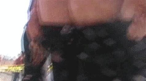 Mooning Of The Train Sexy Angelitas