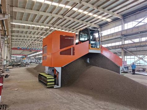 China Customized Compost Maker Machine Manufacturers Good Price