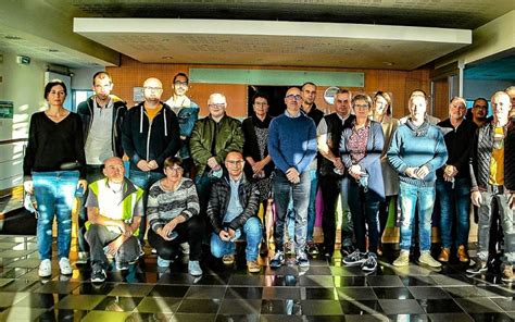 À Noyal Pontivy 28 Salariés De Linpac Packaging Médaillés Le Télégramme