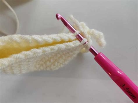 Jednoduchý Návod Na Háčkované Kuriatka Háčkovanie Návod Artmamask