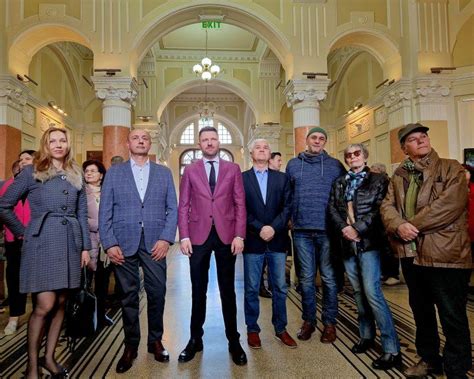 „apa Interferențe Culturale” Actualitatea Literară Costin Brateanu