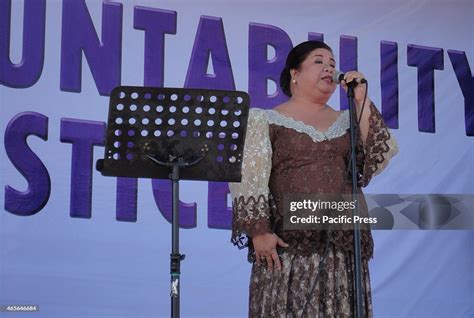 Filipino Comedienne Mae Paner Plays The Role Of Inang Bayan During