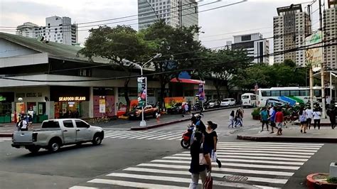 Exploring Araneta City Youtube