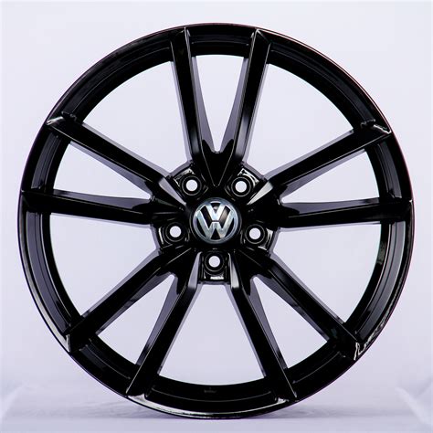 Vw Golf Mk7 Mk75 Alloy Wheels Gloss Black Pretoria Style Carbon Accents