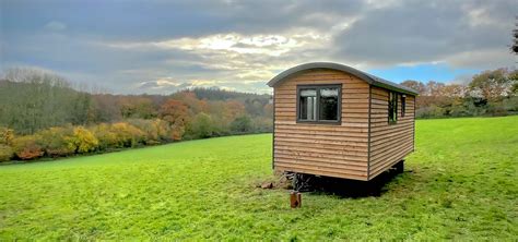 Shepherd Hut Faqs And Off Grid Living Faqs By Outdoorsy Living